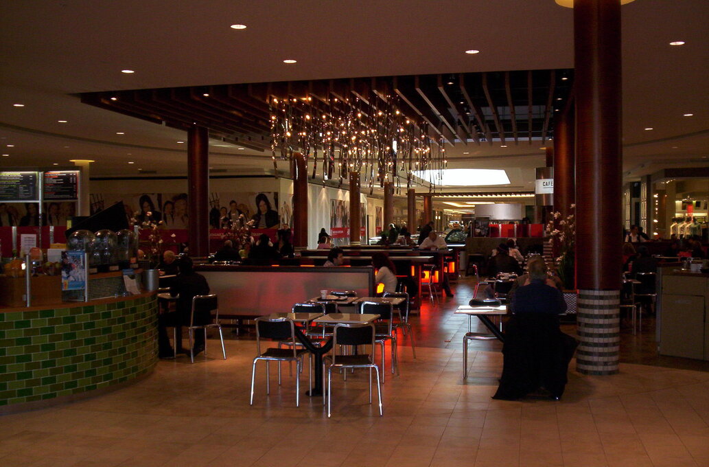 Rockland Centre in Montreal, Quebec | Magil Construction