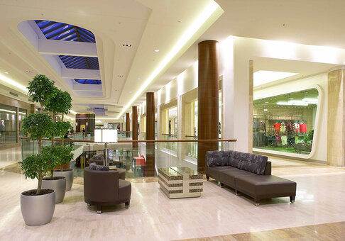Rockland Centre in Montreal, Quebec | Magil Construction